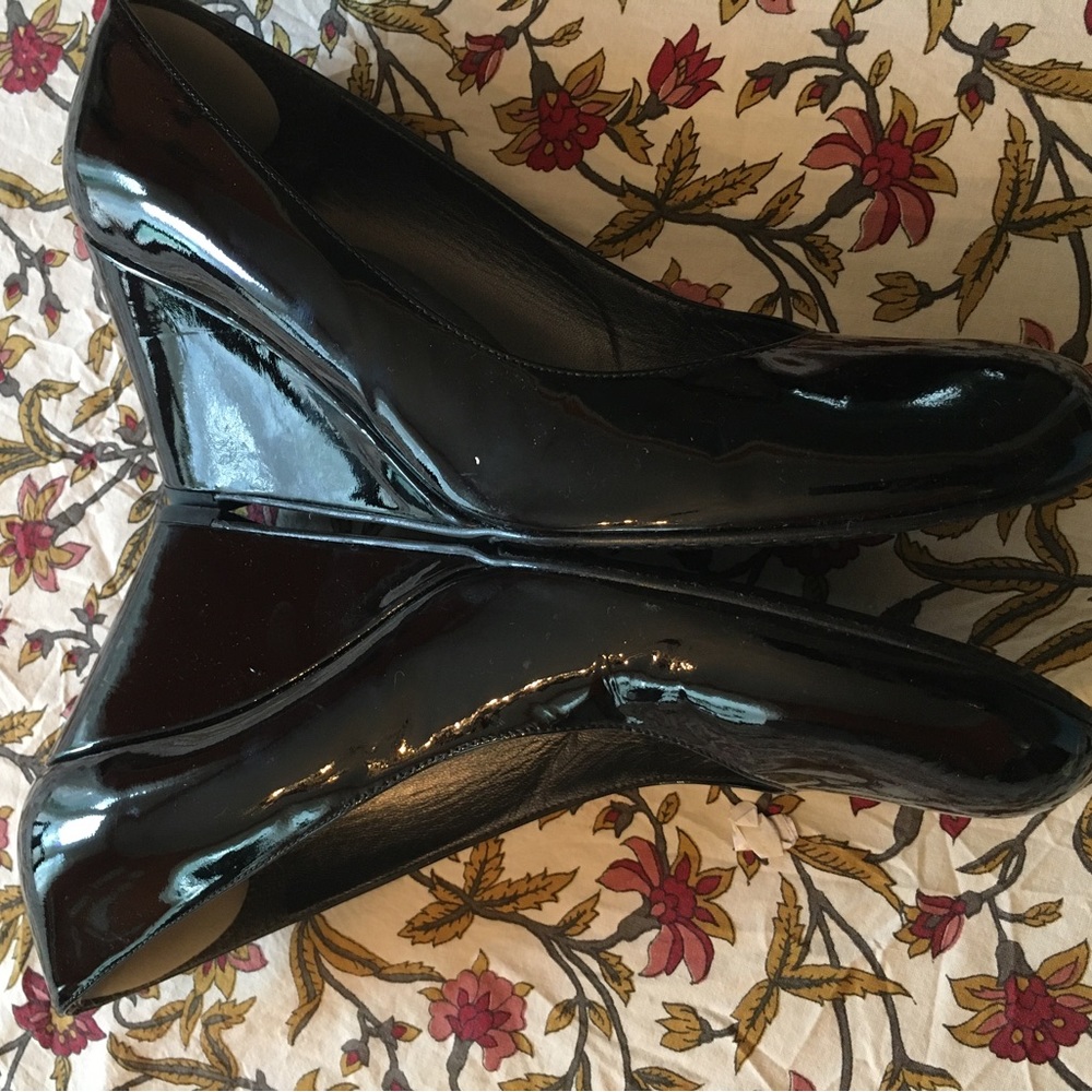 Stuart Weitzman Patent Leather Wedge Heels - Gem